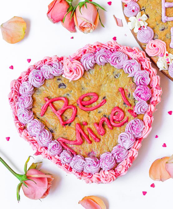 Giant "Be Mine" Cookie - Vegan 11.-14th February Only | Nutie Donuts
