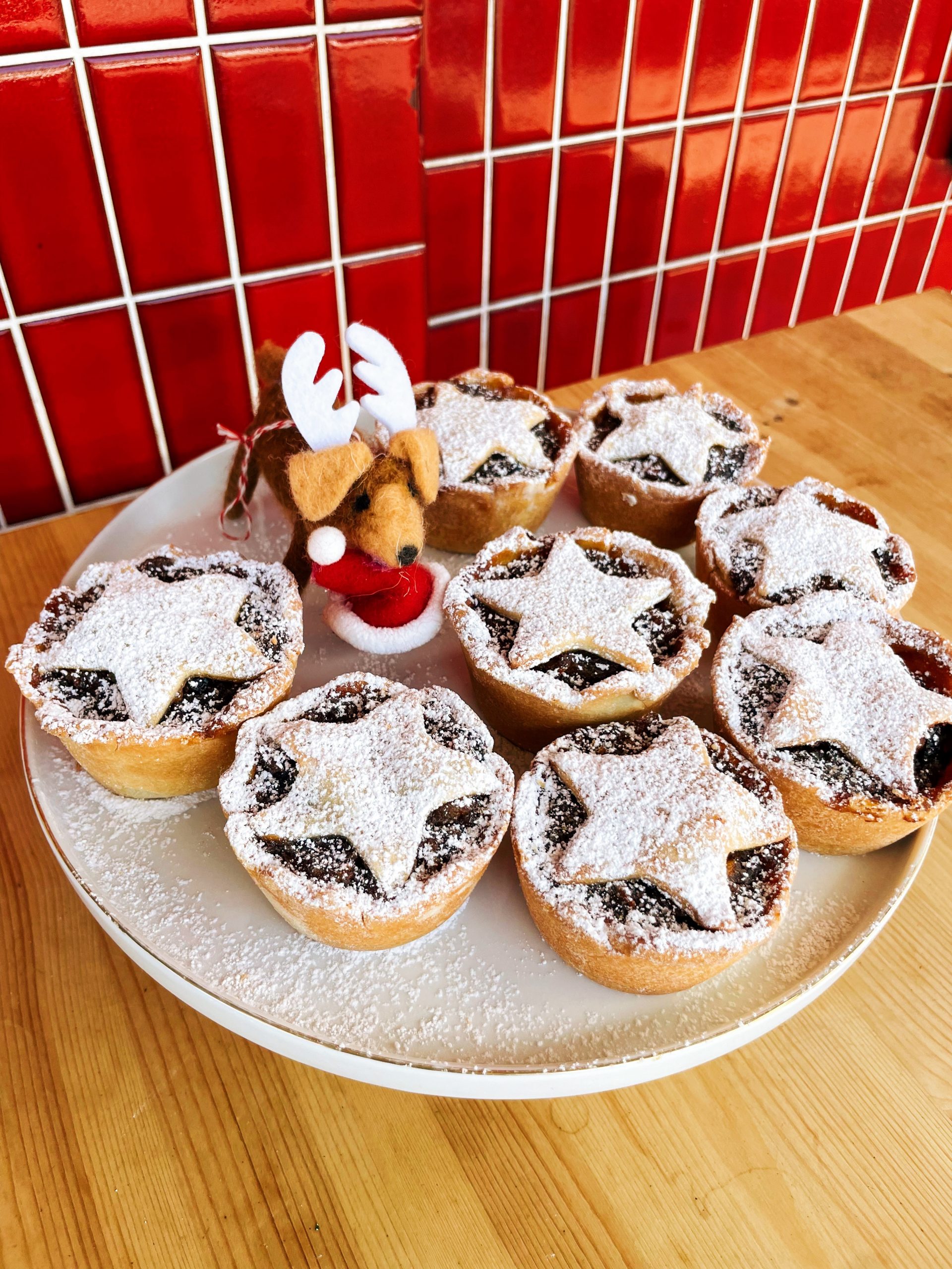 6x Fruit Mince Pies (vegan) | Nutie Donuts