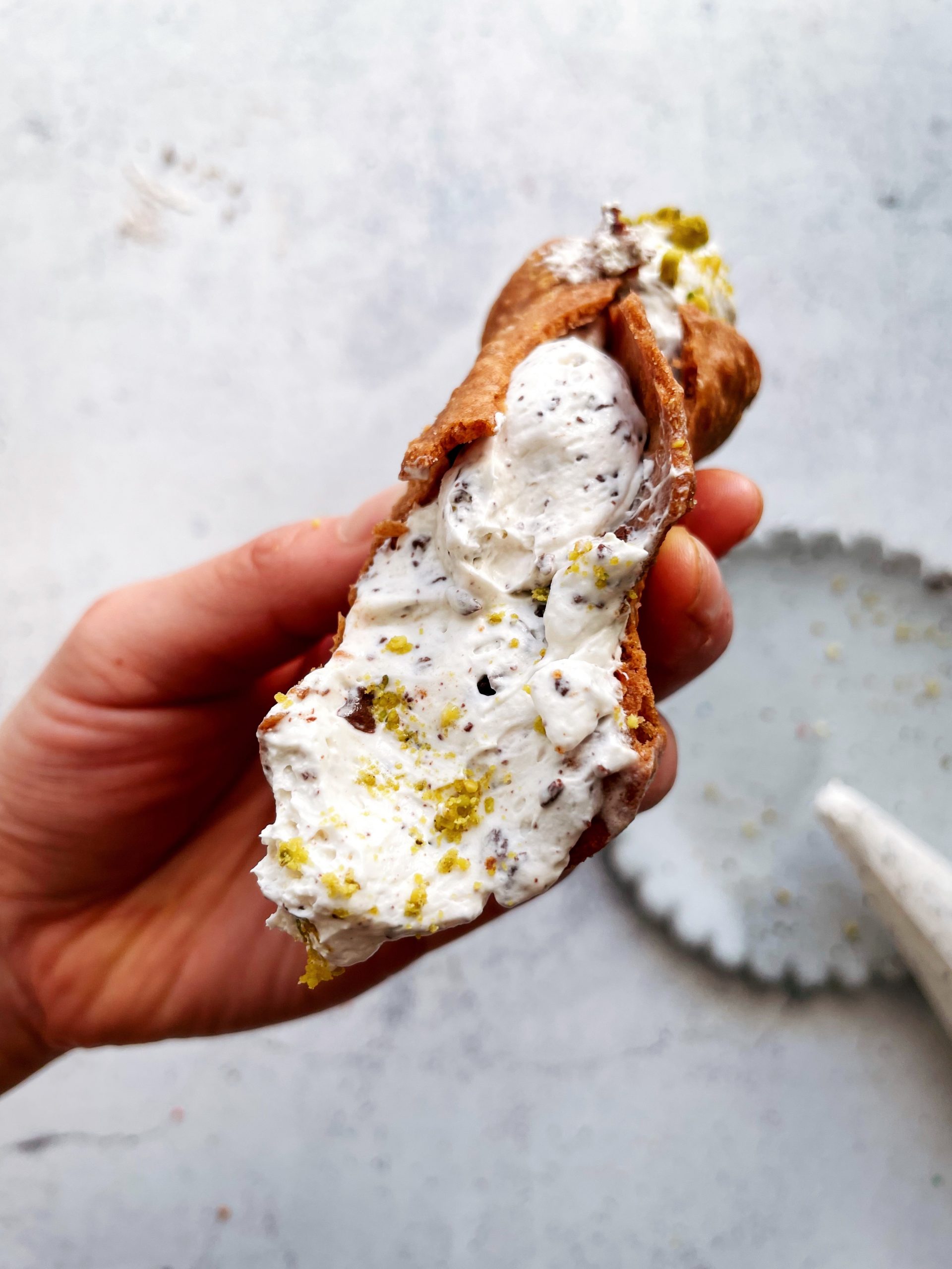 DIY Cannoli Pack for 8 (Vegan) | Nutie Donuts